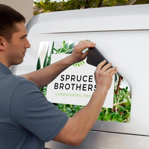 Magnetic Vinyl Signs | Forward Print Scotland Glasgow